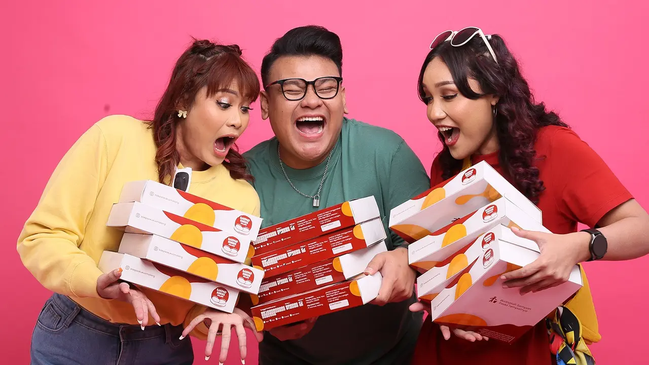 Selebgram Cas Cis Cus Disebut Sebagai Simbol Generasi Muda Yang Enerjik ...