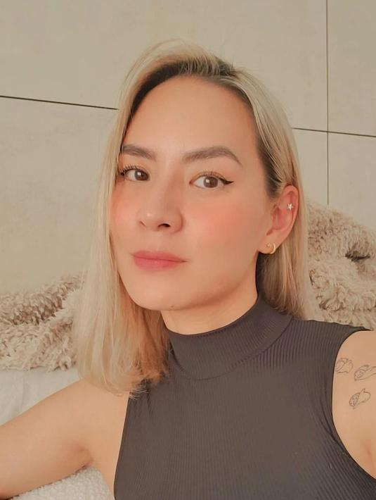 7 Potret Chantal Della Concetta yang Makin Cantik dengan Rambut Emasnya ...