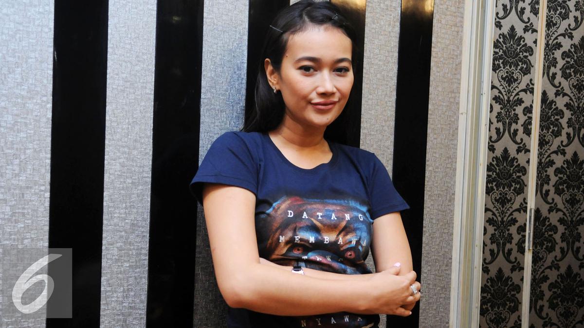 Hadiah Pernikahan, Ratu Felisha Dapat Rumah Mewah - ShowBiz Liputan6.com