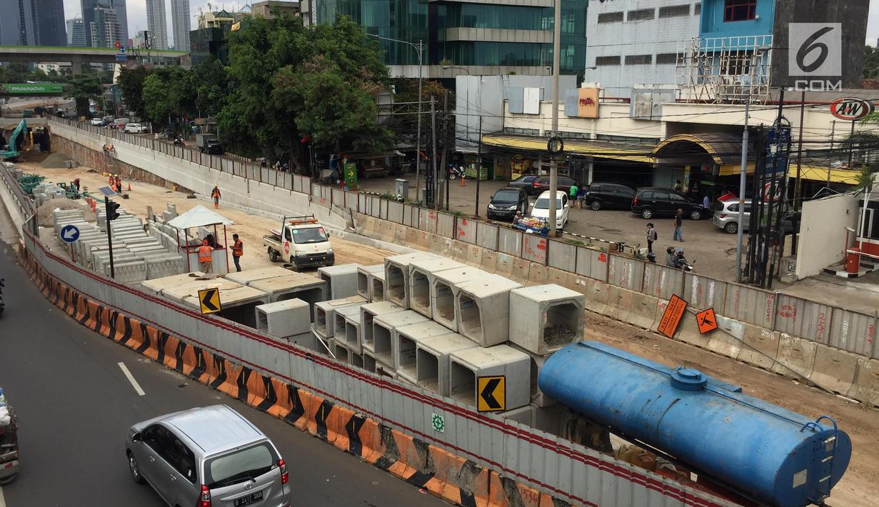 FOTO: Molor, Begini Progres Proyek Underpass Mampang-Kuningan - Foto ...