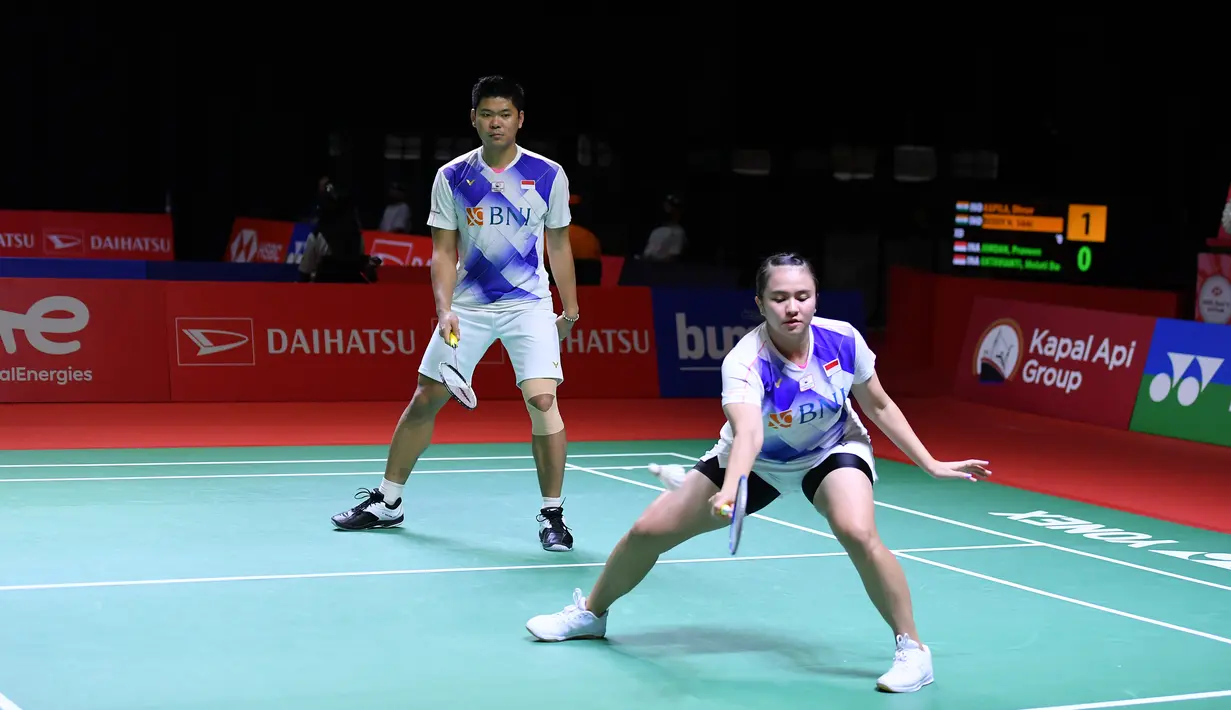 FOTO: Anthony Ginting dan Praveen / Melati Tumbang di Babak Awal ...