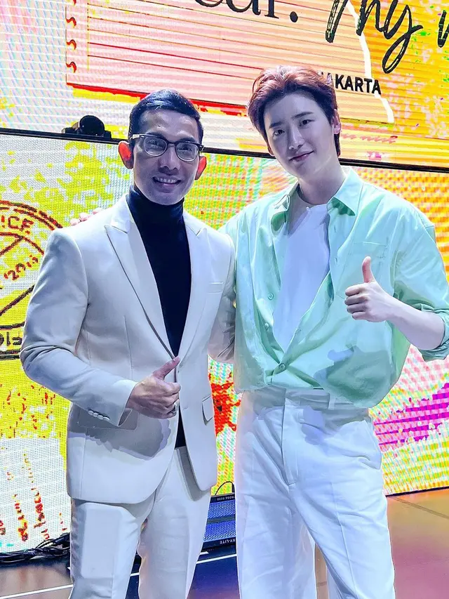 Jadi MC Kesayangan Fans Kpop, Ini 15 potret Indra Herlambang Bersama ...