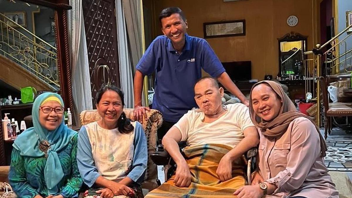 Mat Solar 'Bajaj Bajuri' Makin Kurus, Warganet Doakan Cepat Sembuh ...