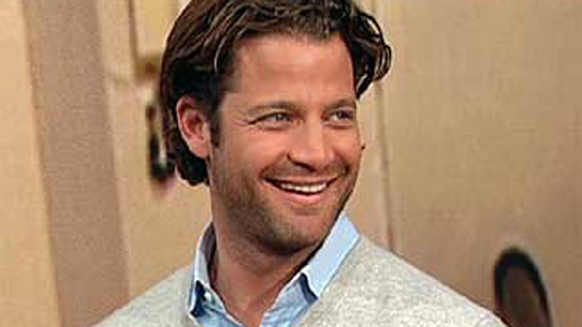 Presenter Nate Berkus Turut Berdoa - ShowBiz Liputan6.com