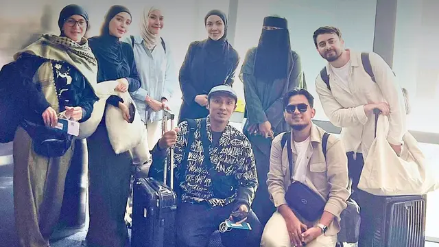 6 Potret Artis Indonesia Ikut Aksi Global March to Gaza, Solidaritas ...