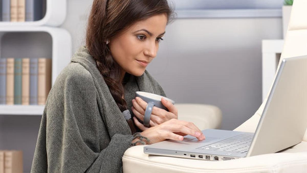 Berada Di Ruangan Ber-AC Ternyata Tidak Menyehatkan - Beauty Fimela.com