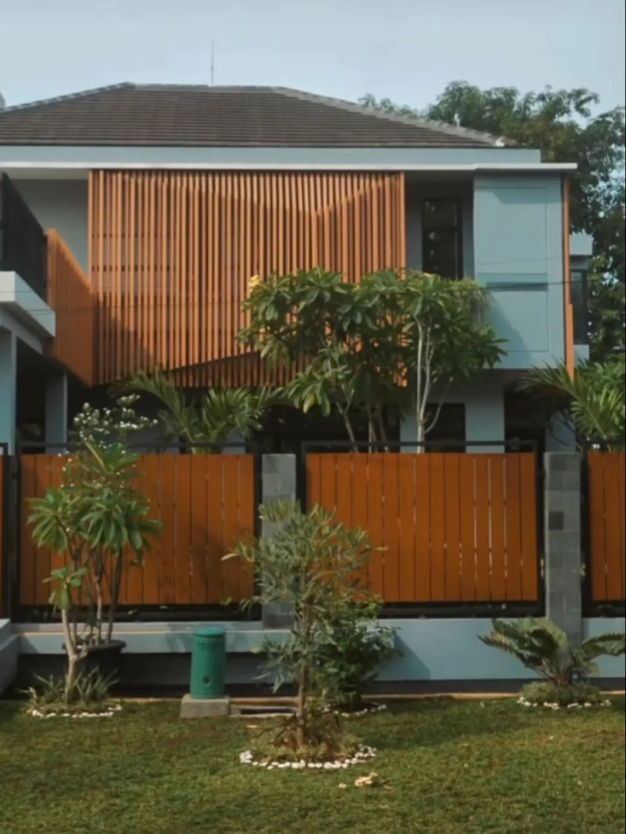 8 Potret Rumah Mewah Randy Pangalila yang Sempat Sampai Didatangi Debt ...