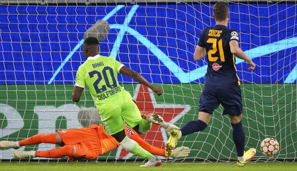 FOTO: Wolfsburg Patahkan Perlawanan Salzburg 2-1 - Foto Liputan6.com