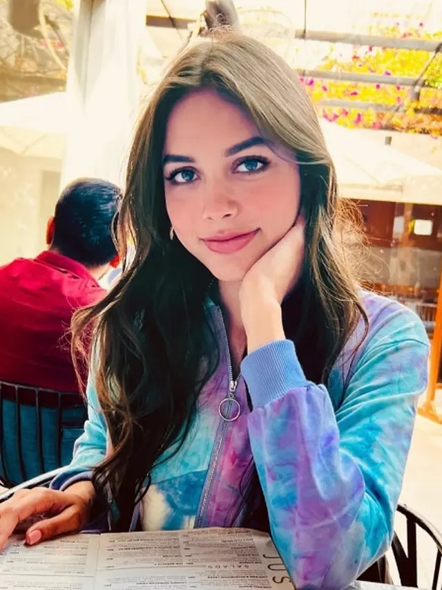 Kontroversi Terpilihnya Miss Universe Pakistan Pertama yang Tak Diakui ...