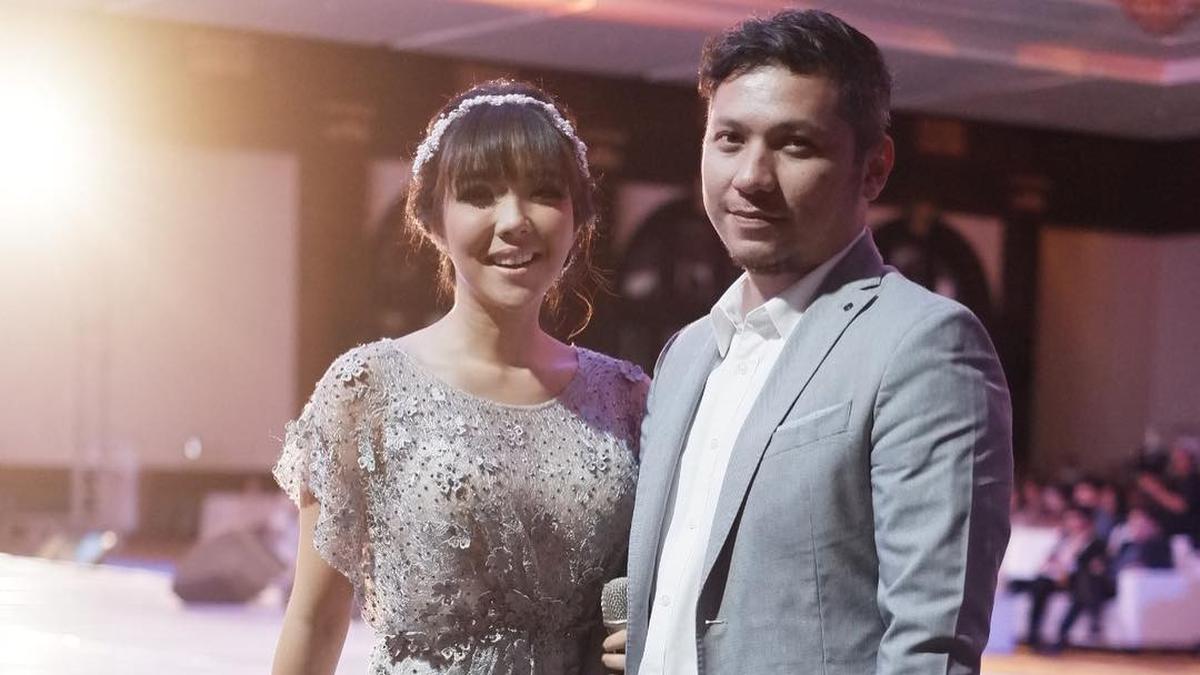 Demi Gempi, Gading Marten dan Gisella Anastasia Liburan Bareng ke Inggris - Entertainment Fimela.com
