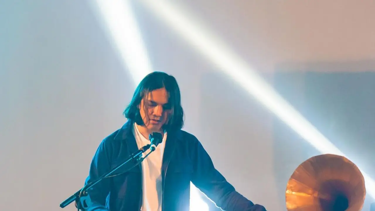 Profil Faishal Tanjung, Adik Sheila Dara yang Baru Saja Melamar ...