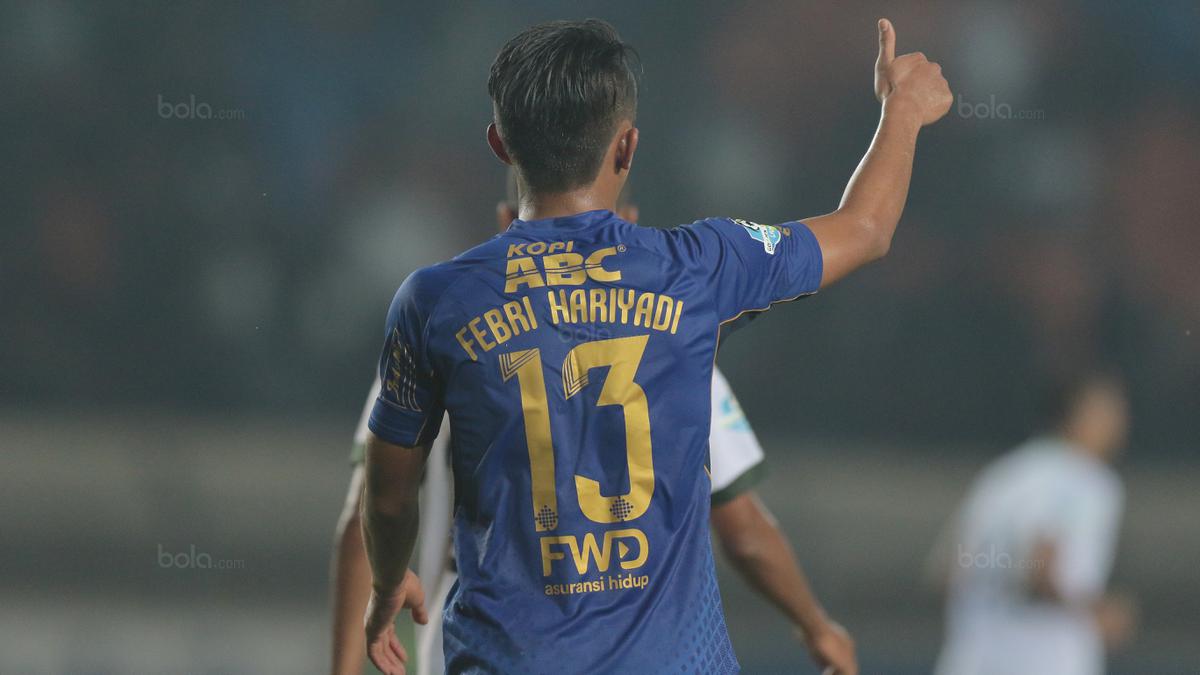 Febri Ingin Berprestasi Bersama Persib dan Timnas - Indonesia Bola.com