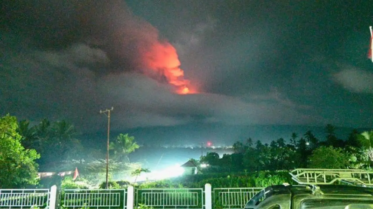 PVMBG Catat Ada Peningkatan Energi Erupsi Gunung Lewotobi Laki-Laki ...