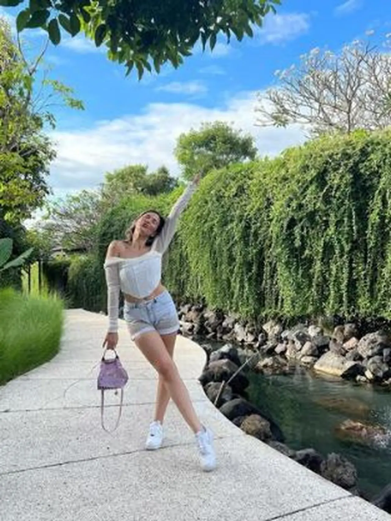 Tak Kalah dengan Cut Tari, Ini 10 Potret Mantan Istri Richard Kevin ...