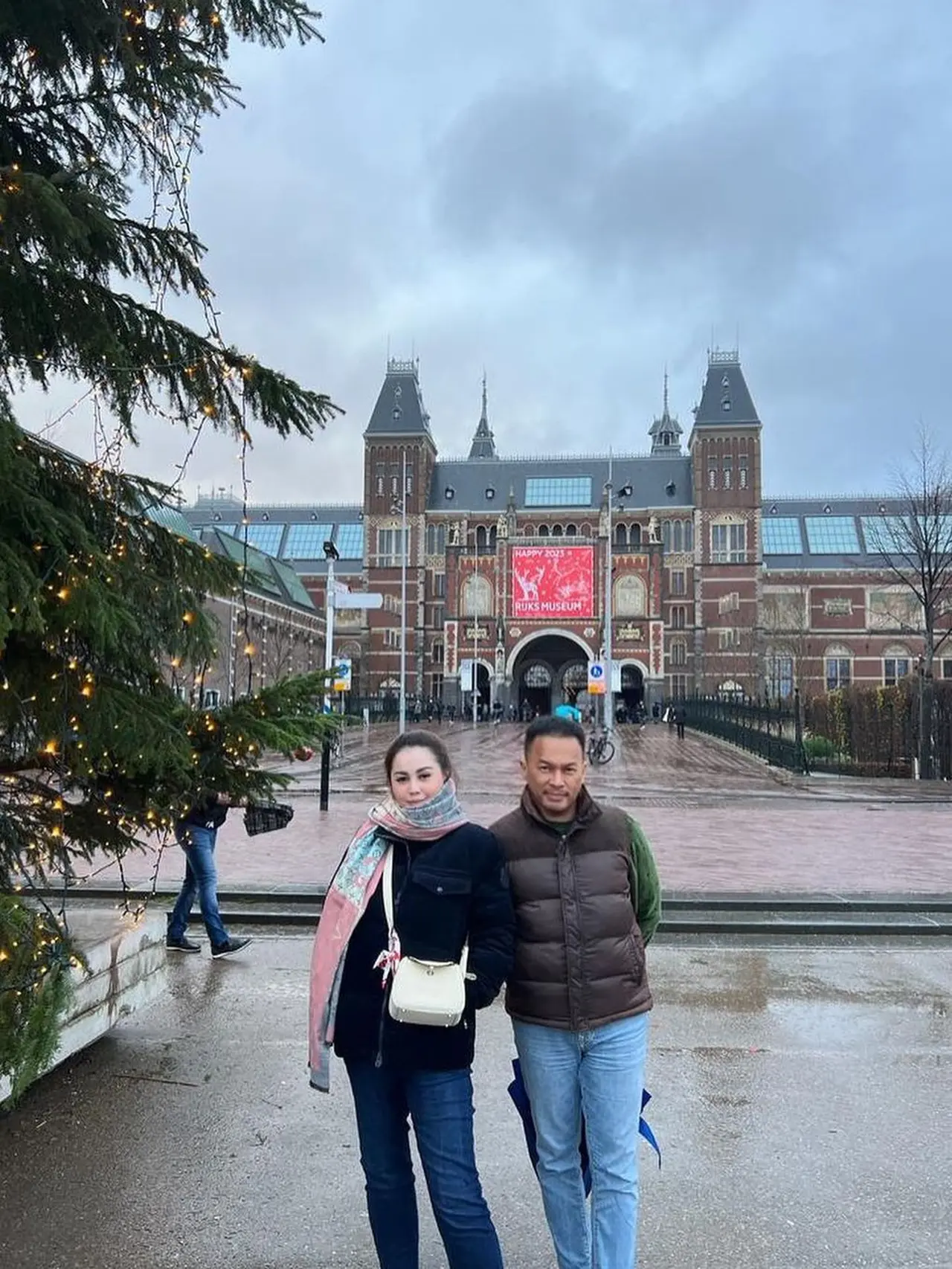 8 Potret Terbaru Jennifer Dunn dan Faisal Harris, Makin Lengket dan Bahagia