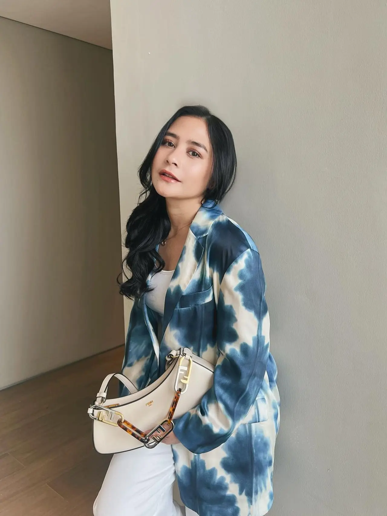 Fakta Menarik Prilly Latuconsina, Artis Cantik Berprestasi yang Suka Doraemon - Citizen6 ...