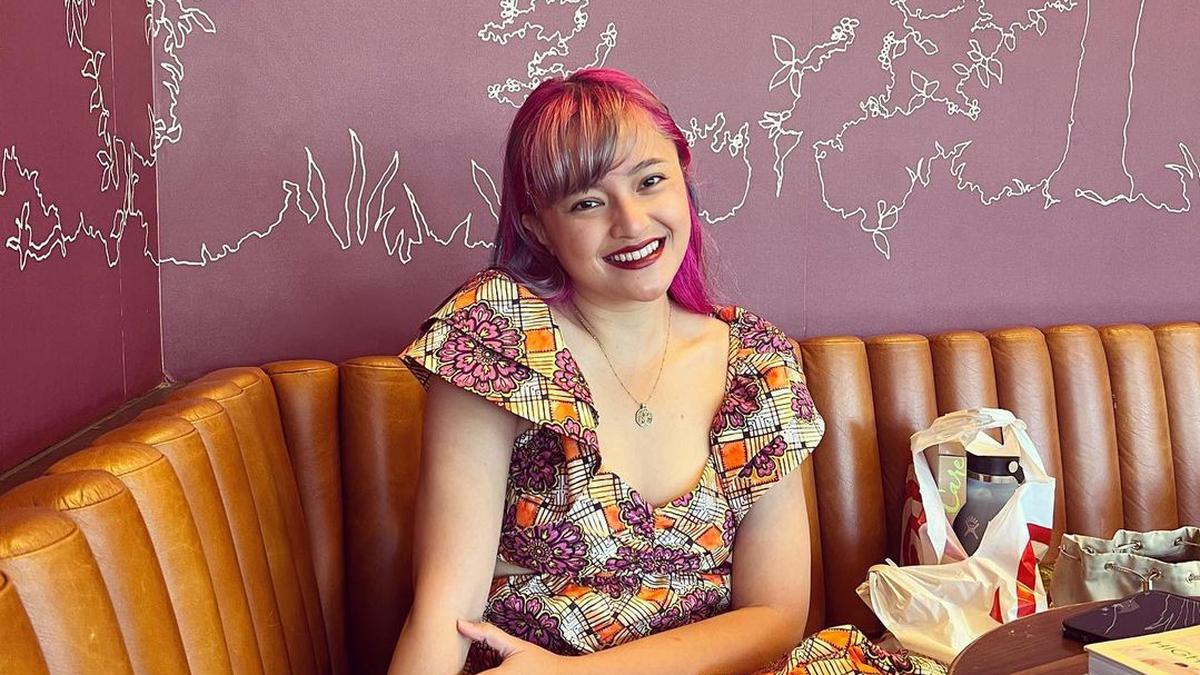 Hari Kesehatan Mental Sedunia, Marshanda Rilis Batik dengan Motif ...