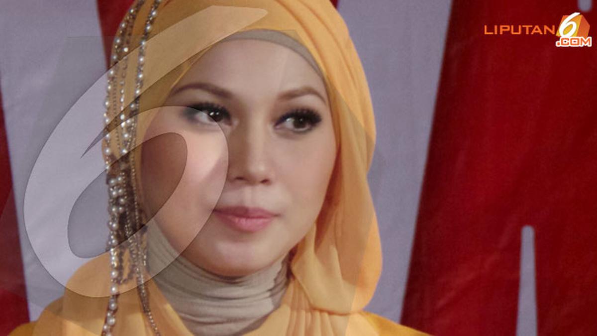 Tips Cantik Berhijab ala Puput Melati - ShowBiz Liputan6.com