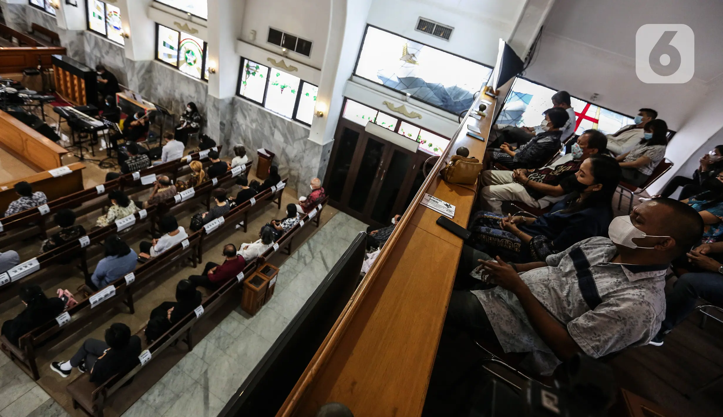 FOTO: Ibadah Perayaan Jumat Agung di GPIB Effatha Jakarta - Foto ...