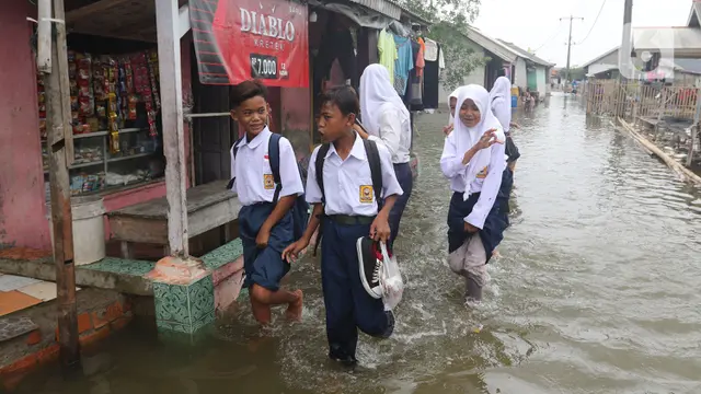 BMKG Ingatkan Potensi Banjir Rob di Pesisir Indonesia Ini pada 24 Februari-5 Maret 2025 - News ...