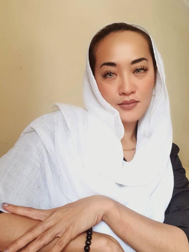 Penyanyi Inna Kamarie Lepas Status Janda, Sudah Nikah dengan Bonie Ario ...