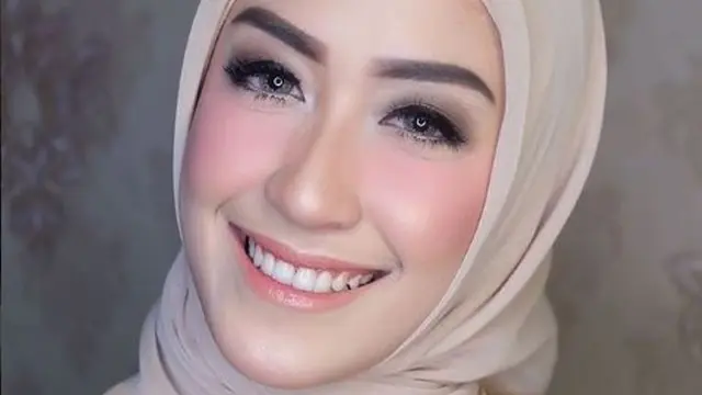 Bintang FTV Icha Anisa Akhirnya Dilamar Kekasih - ShowBiz Liputan6.com