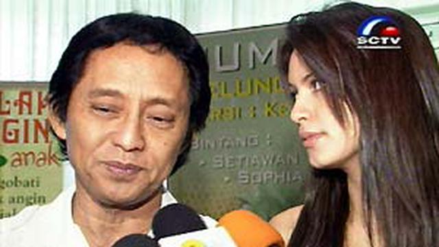 Setiawan Djody Digaet Tukang Jamu - ShowBiz Liputan6.com