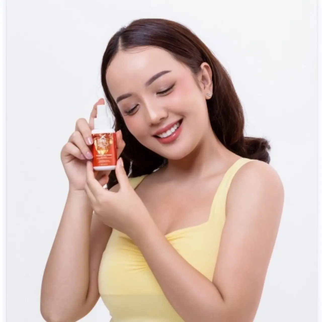 Cerita Influencer Amelinda Sanjaya Lawan Hujatan dengan Luncurkan Produk Deodoran Spray ...