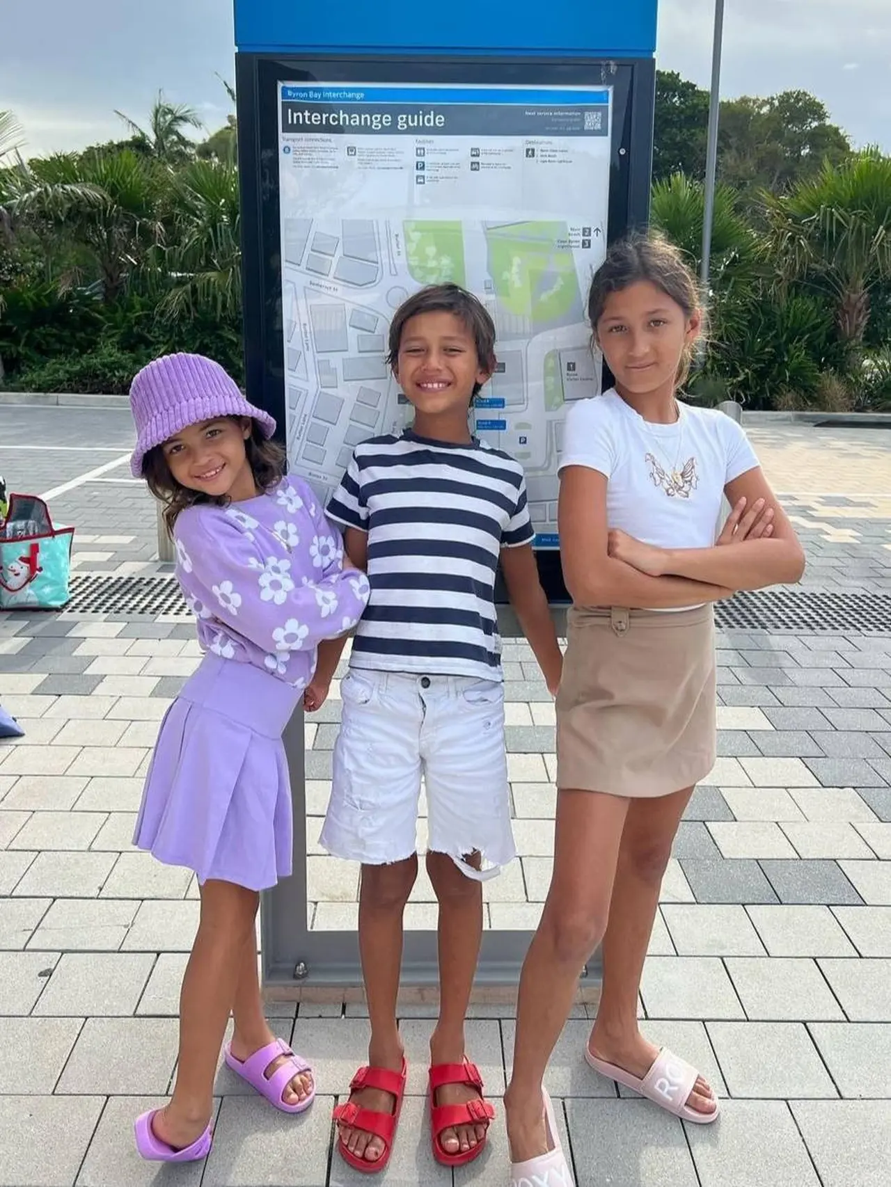 8 Potret Terbaru Indah Kalalo yang Digadang-Gadang Sebagai Hot Mom ...