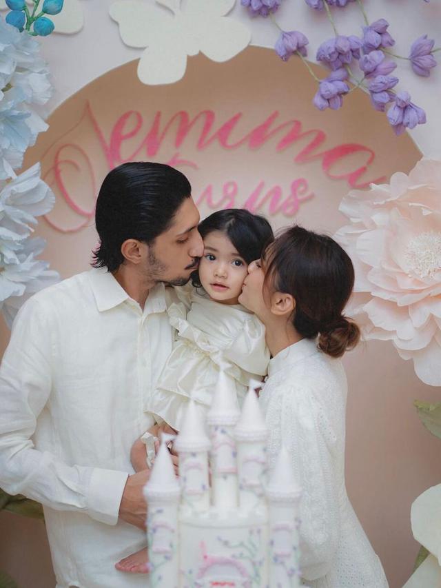 Foto-foto Jema Anak Syafira Haddad Merayakan Ulang Tahunnya yang ke-2 ...