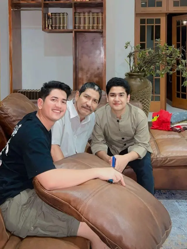 Syakir Daulay Akhirnya Bertemu Orang Tua, Zikri Daulay: Semoga ...