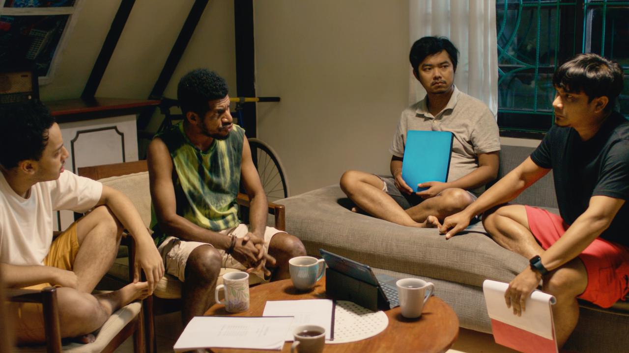 Film Maju Serem Mundur Horor Dibintangi Maell Lee Hingga Dodit Mulyanto ...