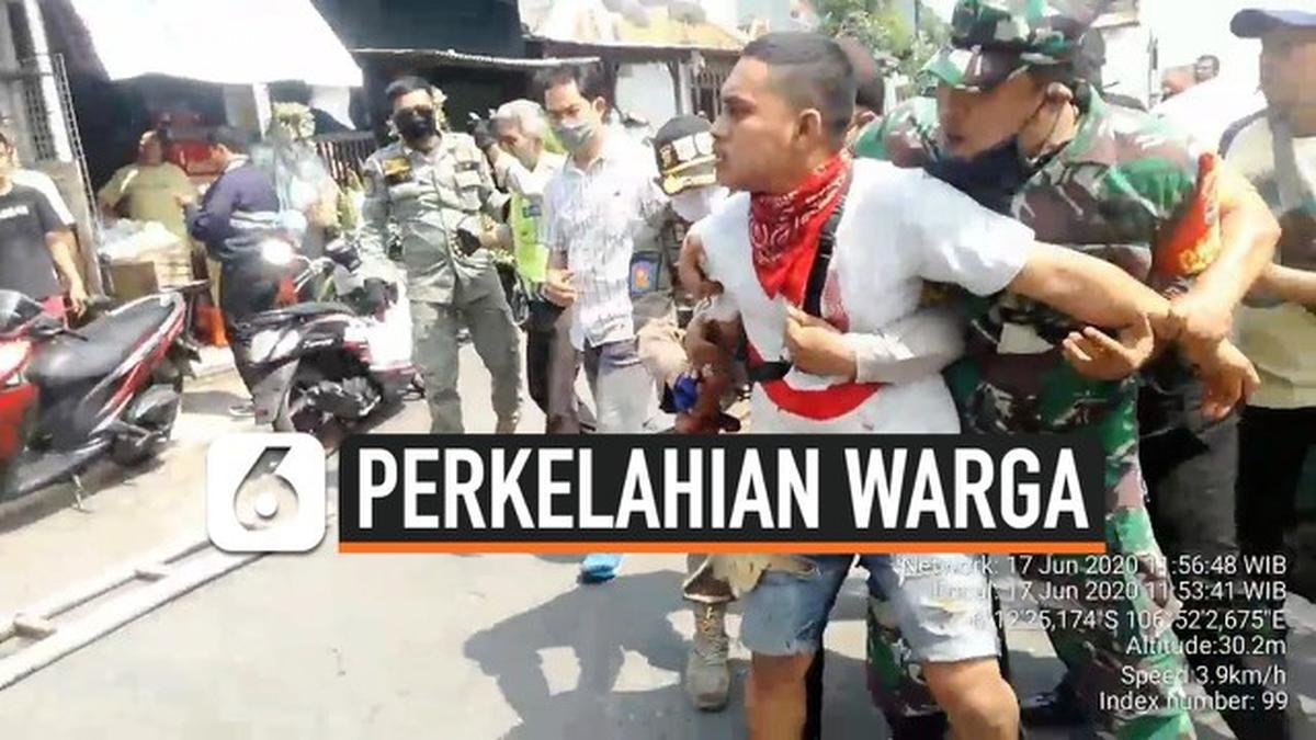 VIDEO: Diduga Salah Paham, Warga Matraman Baku Hantam