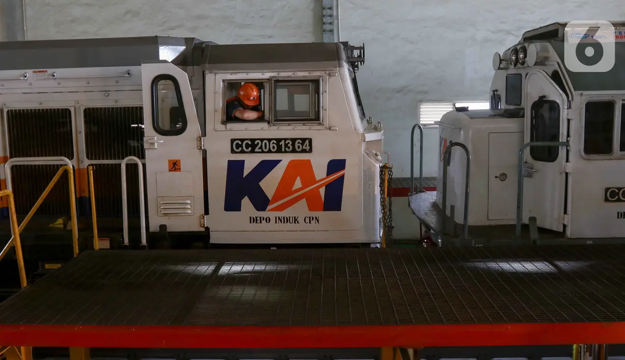 Sambut Libur Nataru 2024/2025, PT KAI Pastikan Kelayakan Lokomotif Kereta Api Jarak Jauh - Foto ...