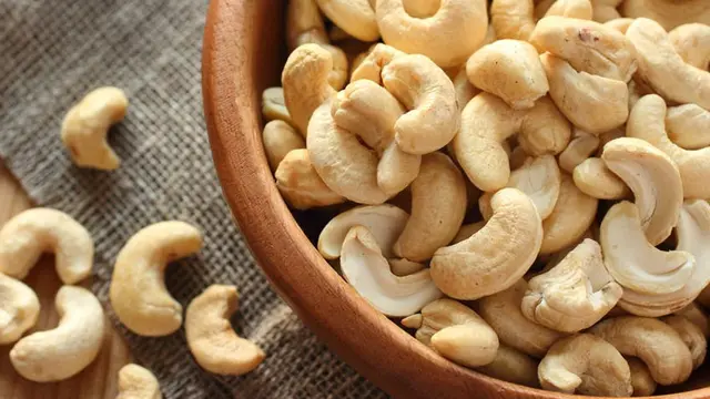 7 Jenis Kacang yang Aman Dikonsumsi, Cocok untuk Camilan Sehat - Hot ...