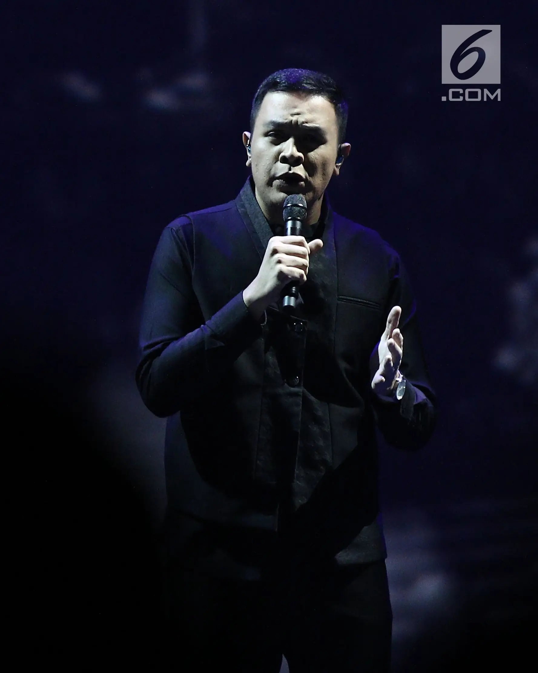 Tulus Semakin Tertantang Jadi Juri Pencarian Bakat - ShowBiz Liputan6.com