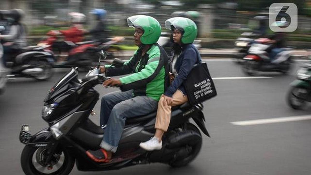 Hari Ini Tarif Ojol Resmi Naik, Intip Rinciannya - Berita Otosia.com