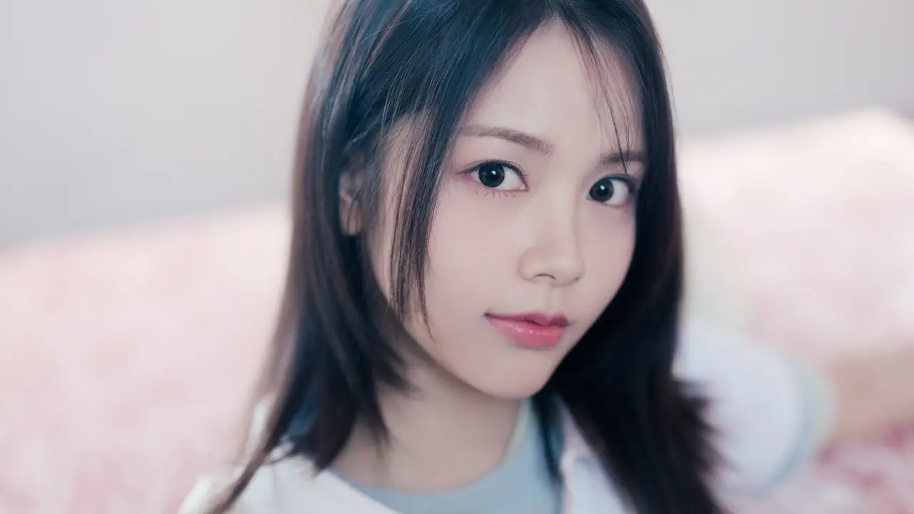 Carmen H2H Resmi Debut di SM Entertainment: Ubur-Ubur Ikan Lele ...