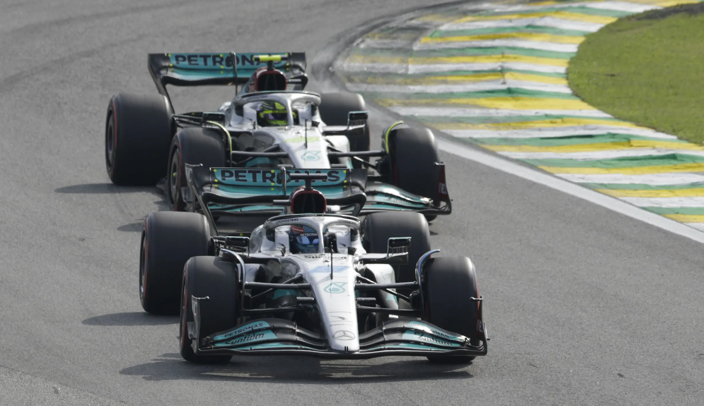 Foto: Kemenangan Perdana George Russell dan Double Podium untuk Mercedes di Formula 1 GP Brasil ...