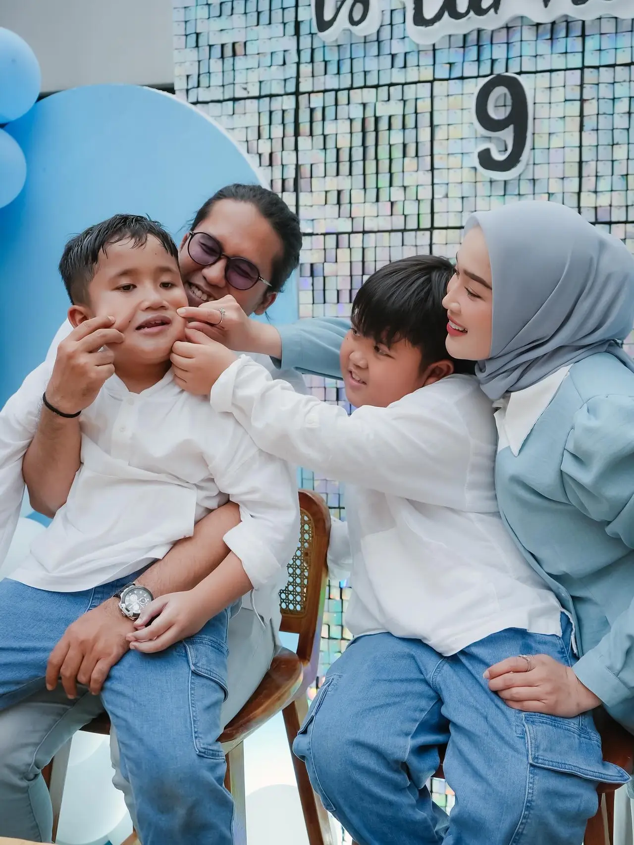 7 Potret Ririe Fairus dan Mantan Suami Setelah Ayus Nikahi Nissa Sabyan ...