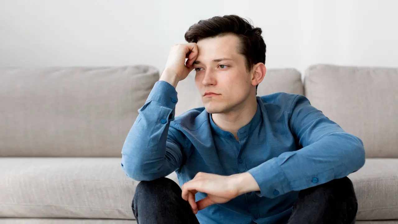 40 Kata-Kata Mengena tentang Overthinking - Ragam Bola.com