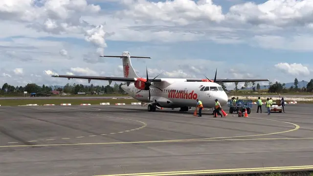 Penerbangan Internasional Perdana Malindo Air ke Silangit Rayakan HUT RI di Danau Toba ...