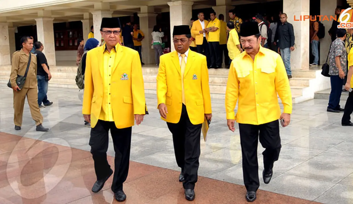 Ulang Tahun ke-49, Partai Golkar Ziarah Taman Makam Pahlawan - Foto Liputan6.com