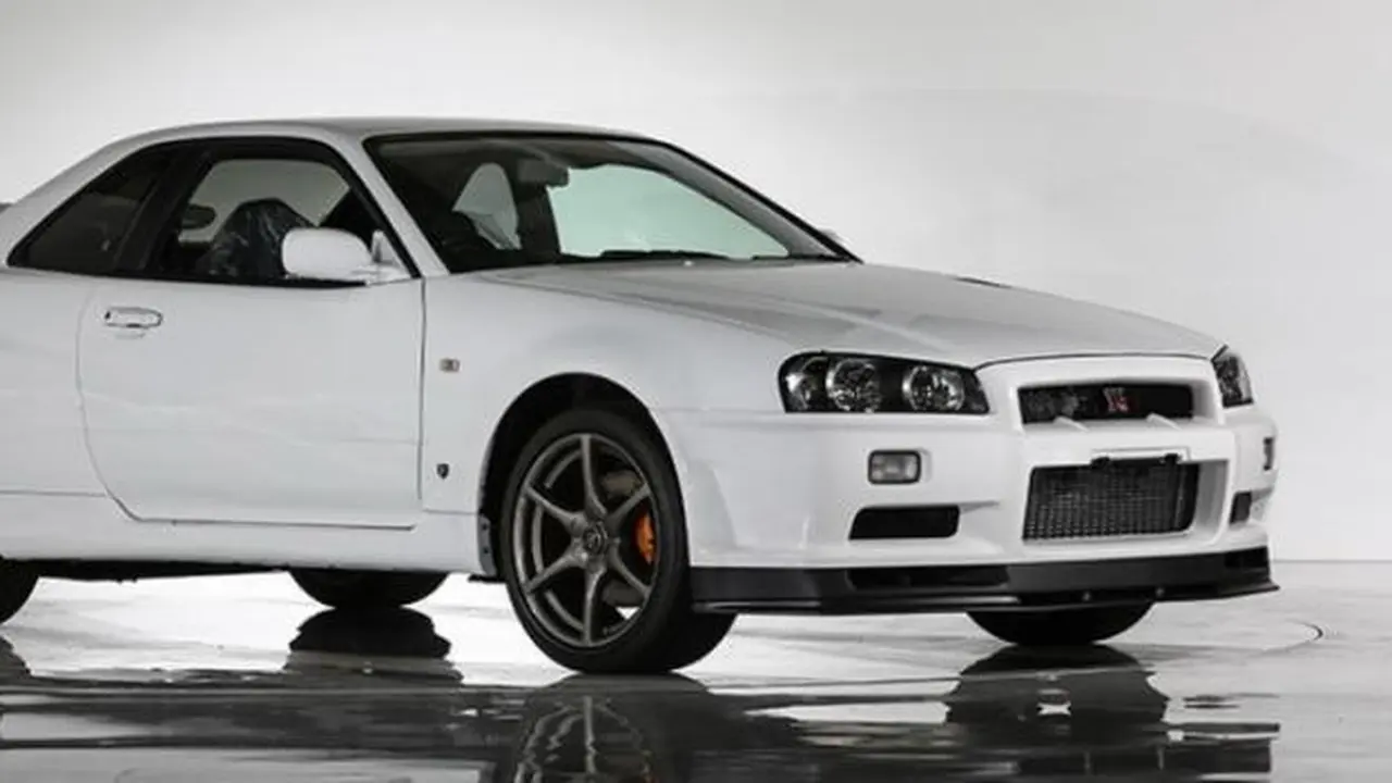 Harga Mobil Nissan Skyline R34 Bekas Terupdate Juni 2023