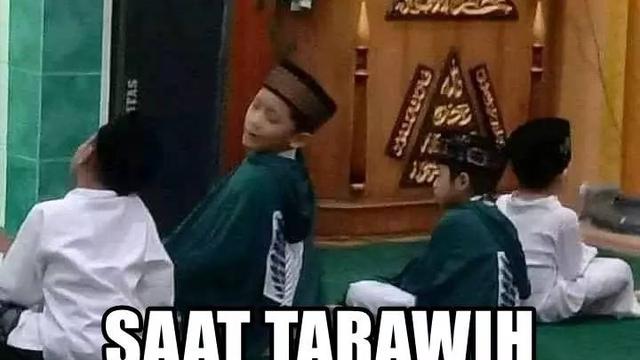 7 Meme Nyeleneh saat Shalat Tarawih, Anak Kecil Pasti Selalu Bikin Ulah ...