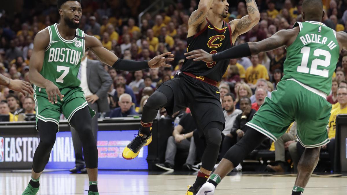 NBA: LeBron James Bawa Cavaliers Hajar Celtics - Bola Liputan6.com