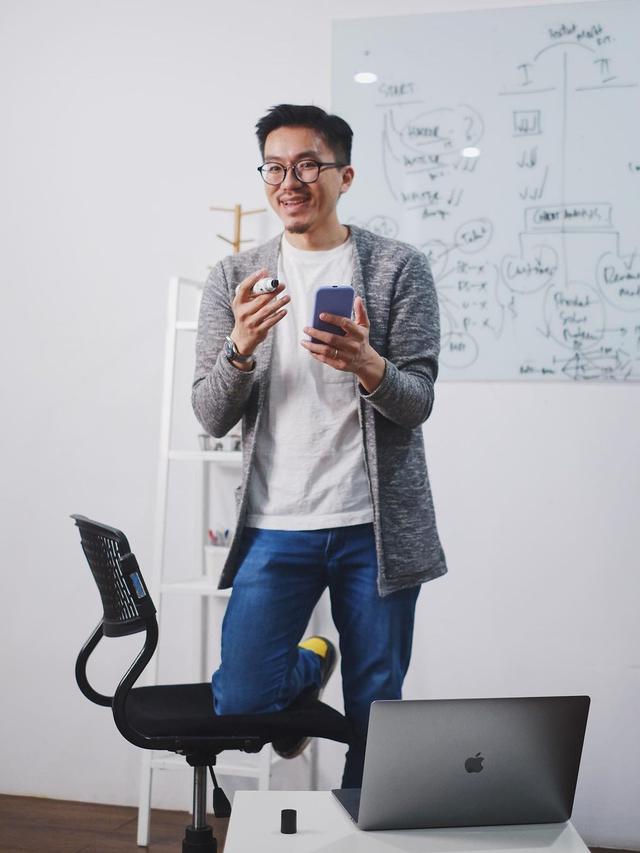 Kreator Konten Fellexandro Ruby Bicara Gaya Hidup Contactless Payment ...