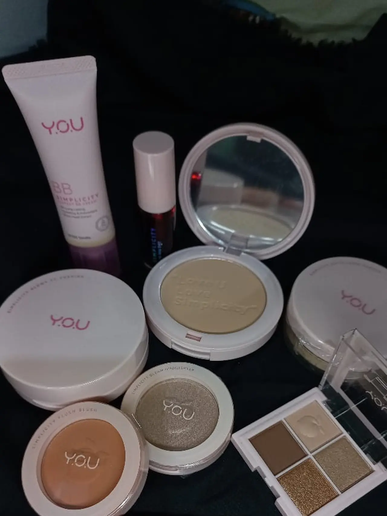Kreasi Makeup Simple dan Fresh Hanya dengan Lima Tahap