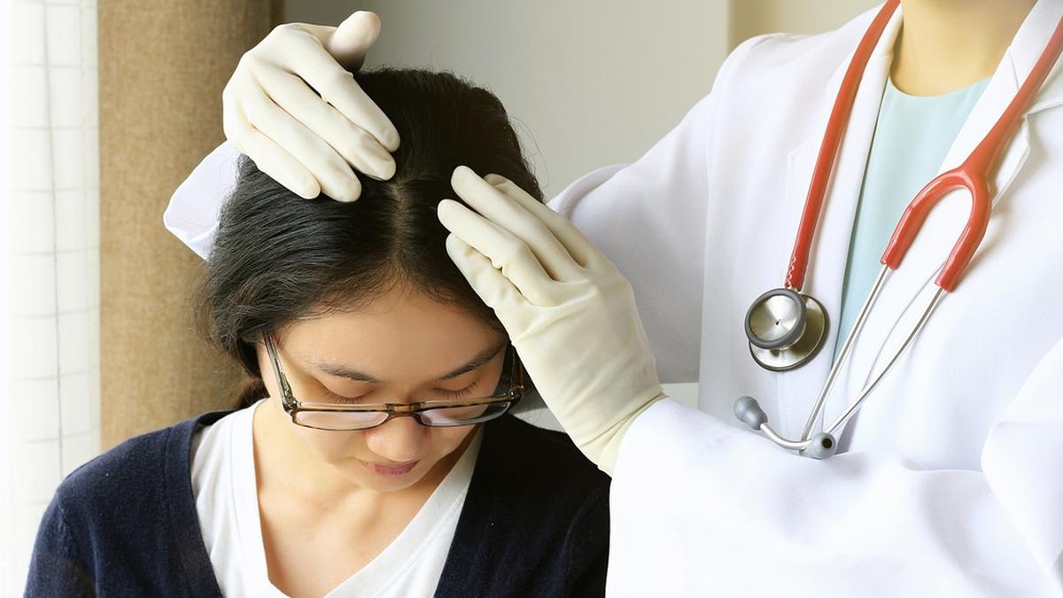 Adakah Dokter Spesialis Rambut? Inilah Dokter yang Tepat untuk ...