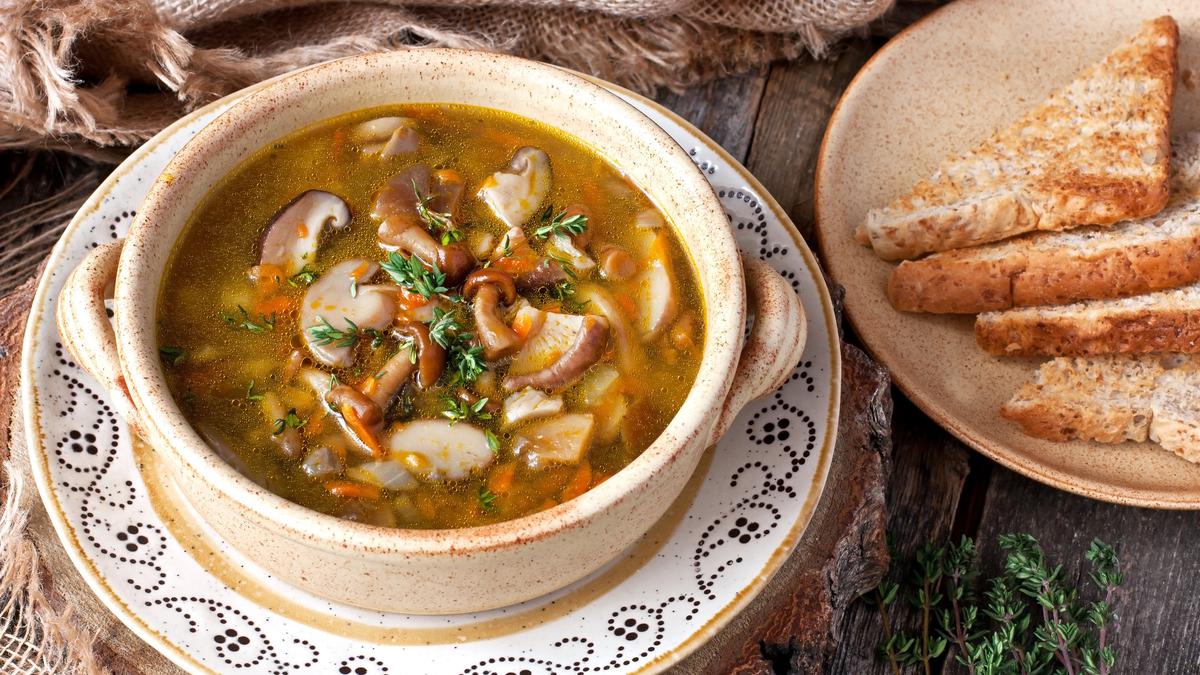 Resep Praktis Tongseng Jamur Kancing Pedas Gurih Bikin Nagih